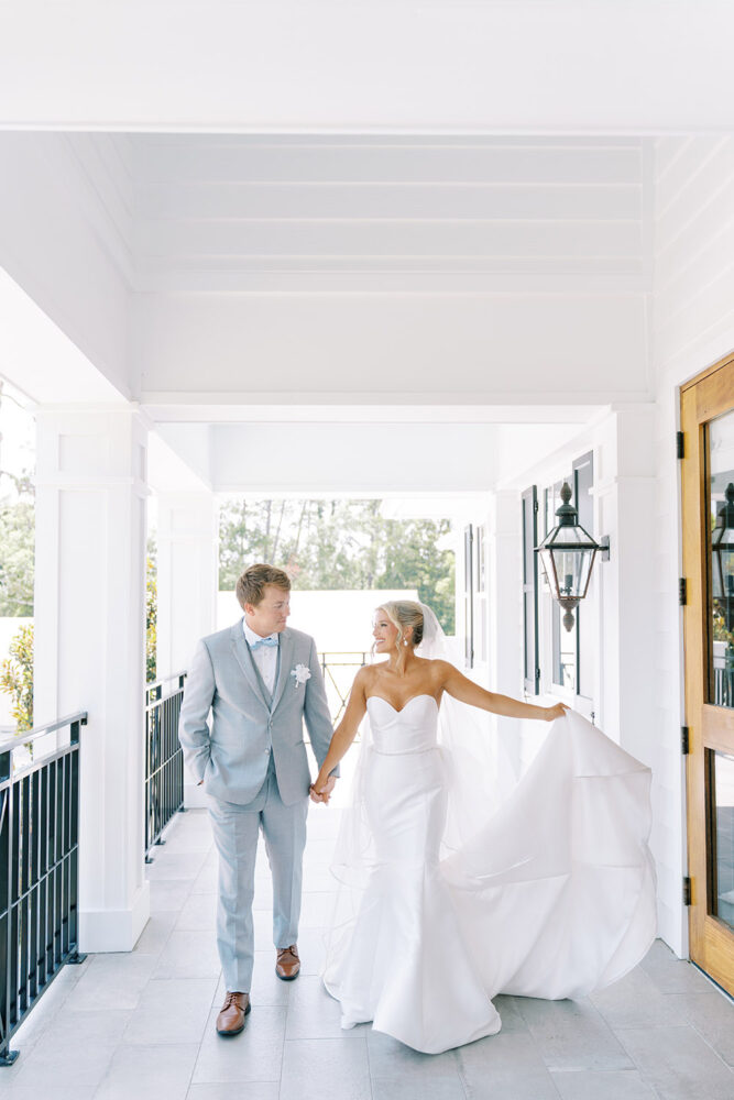 REAL WEDDING:: Elizabeth Maddox + Cameron Pierce {Ringing in Forever ...